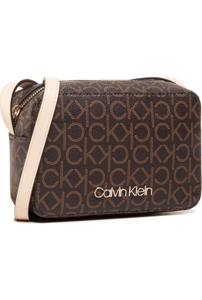 Calvin Klein Kadın Camera Bag Çapraz Askılı Kadın Çantası K60K607449