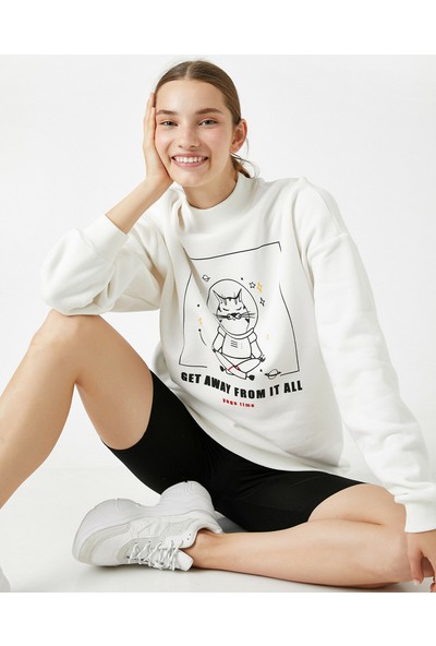 Koton Kadın Dik Yaka Hayvan Baskılı Sweatshirt