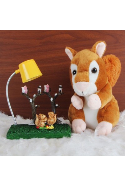 Hediyekanalı Sincap ve Baykuş Temalı Işıklı Biblo Masa Gece Lambası Sincap Peluş Oyuncak Hediye Seti Hediyekanalı Sincap ve Baykuş Temalı Işıklı Biblo Masa Gece Lambası Sincap Peluş Oyuncak Hediye Seti