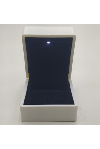 Özer Kutu Işıklı Yüzük & Alyans Kutusu Beyaz Özer Kutu Işıklı Yüzük & Alyans Kutusu Beyaz