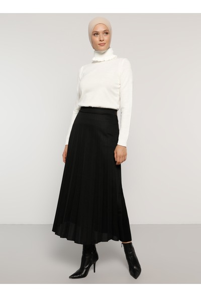 Refka Piliseli Etek Siyah Refka Piliseli Etek Siyah