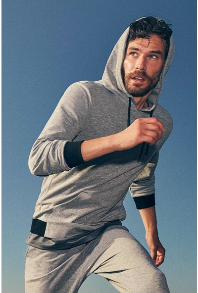 DeFacto Defacto Fit Slim Fit Kapüşonlu Uzun Kollu Sweatshirt S2120AZ20AU DeFacto Defacto Fit Slim Fit Kapüşonlu Uzun Kollu Sweatshirt S2120AZ20AU