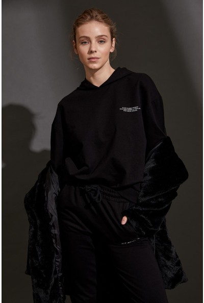 DeFacto Organik Pamuklu Yazı Baskılı Kapüşonlu Sweatshirt S1114AZ20AU
