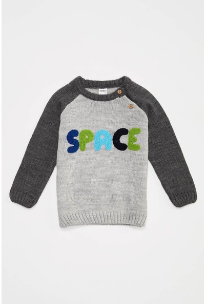 DeFacto Erkek Bebek Renk Bloklu Nakışlı Kazak R0701A220WN DeFacto Erkek Bebek Renk Bloklu Nakışlı Kazak R0701A220WN