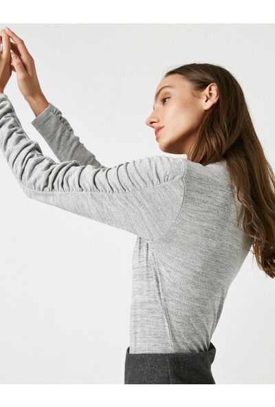 Koton Balıkçı Yaka Büzgü Detaylı Uzun Kollu Tişört