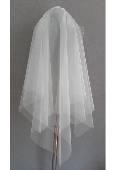 Adana Gelinlik Suzanna Moda Kırık Beyaz Hayal Tül Kenarı Düz Kesim Gelin Duvağı Adana Gelinlik Suzanna Moda Kırık Beyaz Hayal Tül Kenarı Düz Kesim Gelin Duvağı