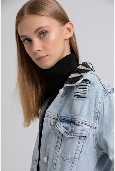 Vor Nişantaşı Parlak Yakası Boncuk Işleme Ceket