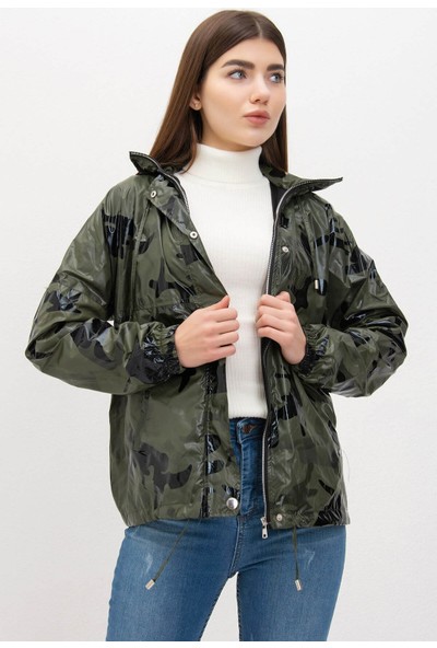 Mossta Kapüşonlu Kamuflaj Rüzgarlık Ceket