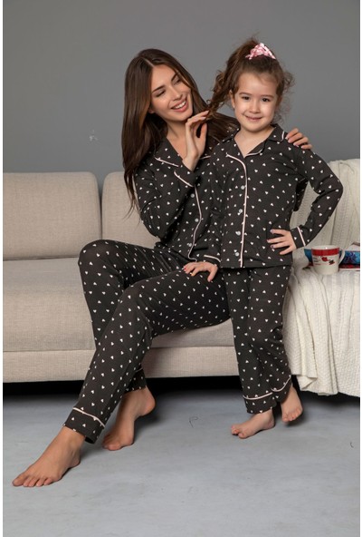 Siyah İnci Antrasit Pamuklu Likrali Biyeli Düğmeli Pijama Takım 20258017 Siyah İnci Antrasit Pamuklu Likrali Biyeli Düğmeli Pijama Takım 20258017
