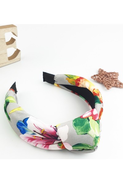 ÇLK Accessories Bombeli Çiçekli Taç T175 ÇLK Accessories Bombeli Çiçekli Taç T175