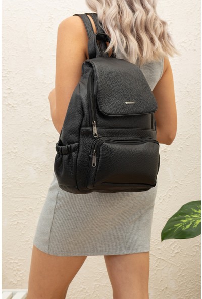 Leyl Kadın Sırt Çantası Günlük Kullanışlı Kapaklı Geniş Bayan Çanta Suni Deri