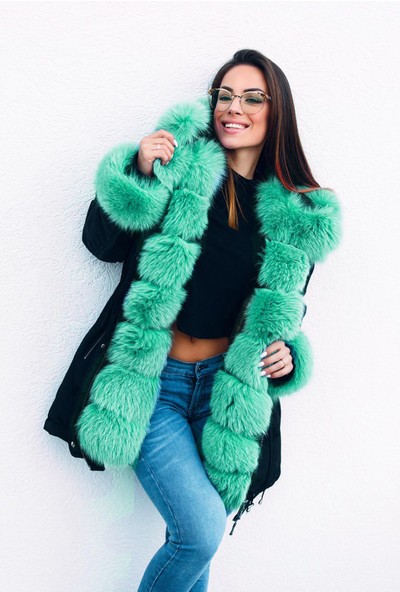 Nero Leather Kadın Parka Su Geçirmez Kumaş (Siyah Kumaş Nane Yeşili Tüy) Nero Leather Kadın Parka Su Geçirmez Kumaş (Siyah Kumaş Nane Yeşili Tüy)