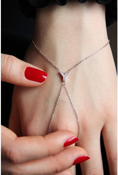 Argentum Concept Gümüş Y Harfi Şahmeran B066201