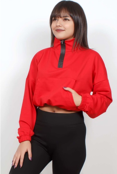 Coal Giyim Kadın Cepli Fermuarlı Kırmızı Crop Top Sweatshirt Coal Giyim Kadın Cepli Fermuarlı Kırmızı Crop Top Sweatshirt