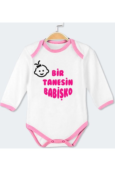 Coutoo Bir Tanesin Babişko Baskılı Pembe Biyeli Kız Zıbın Coutoo Bir Tanesin Babişko Baskılı Pembe Biyeli Kız Zıbın