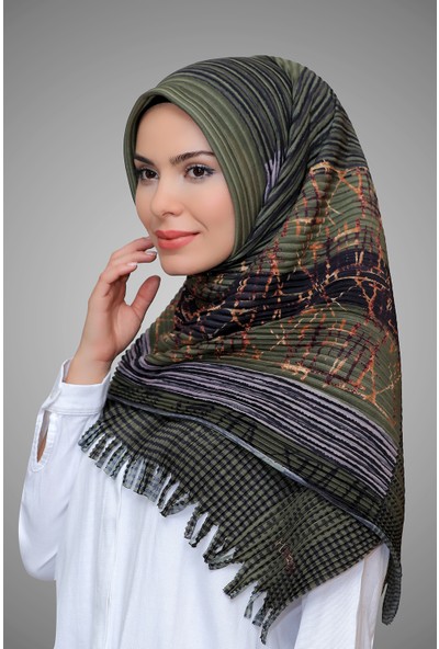 Hürrem Bone Desenli Piliseli Pratik Tesettür