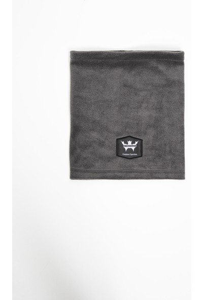 The Wild Walking Polar Bere & Boyunluk