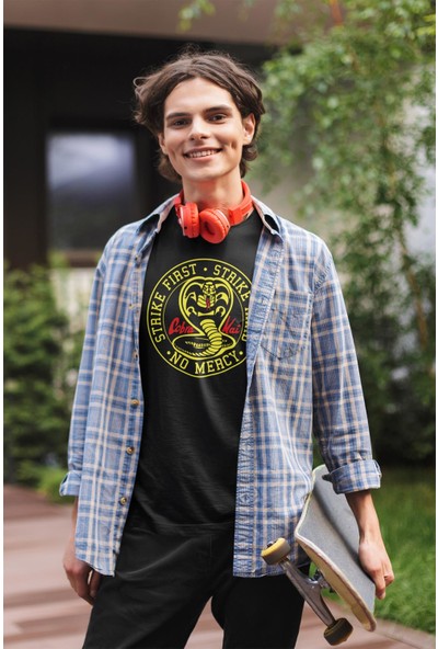 Love My Shirts Cobra Kai Logo Baskılı Erkek Siyah T-Shirt
