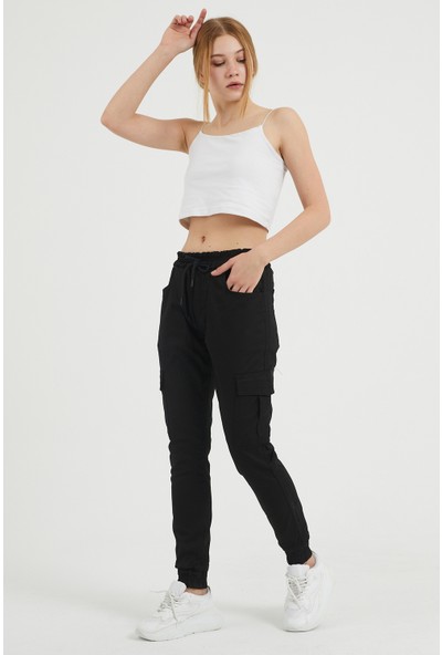 Ohepmoda Dar Kesim Beli ve Paçası Lastikli Bayan Pantolon Siyah