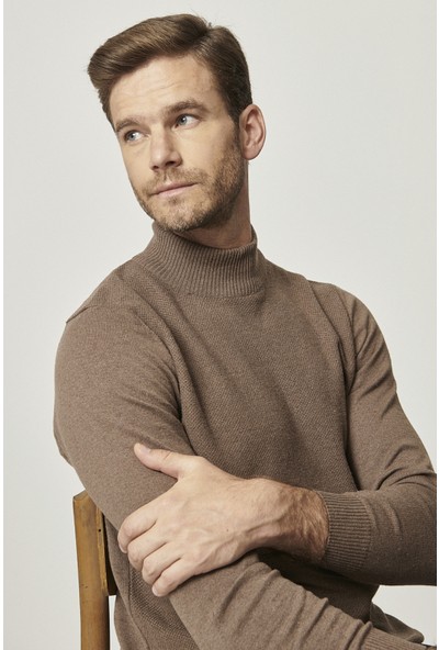 Altınyıldız Classics Standart Fit Yarım Balıkçı Yaka Triko