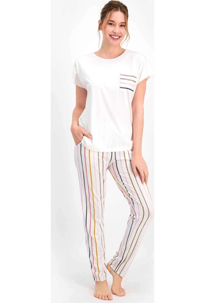 Pierre Cardin Striped Krem Kadın Kısa Kol Pijama Takımı Pierre Cardin Striped Krem Kadın Kısa Kol Pijama Takımı
