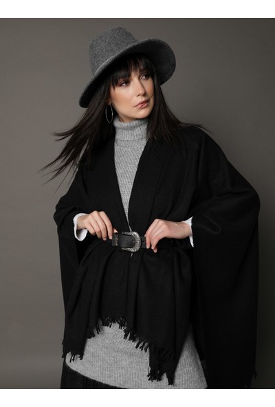 Mervin Şal Çift Taraflı Panço Mervin Şal Çift Taraflı Panço
