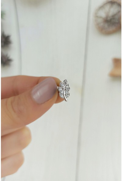 ÇLK Accessories 316 L Cerrahi Çelik Taşlı Yaprak Figür Büyük Top Piercing TRPIERCING041 P32003 ÇLK Accessories 316 L Cerrahi Çelik Taşlı Yaprak Figür Büyük Top Piercing TRPIERCING041 P32003