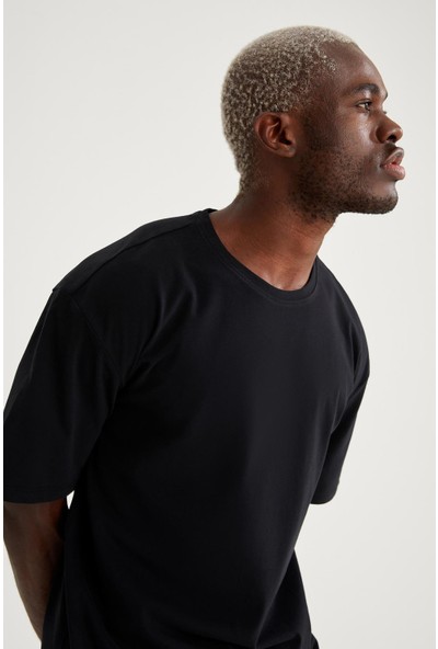 Defacto Oversize Fit Bisiklet Yaka Basic Kısa Kollu Tişört T7037AZ21SP