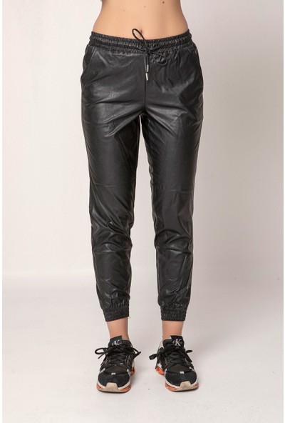 Noomani Siyah Suni Deri Jogger Pantolon Noomani Siyah Suni Deri Jogger Pantolon