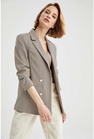 Defacto Retro Spirit Kareli Relax Fit Blazer Ceket S0846AZ21SP Defacto Retro Spirit Kareli Relax Fit Blazer Ceket S0846AZ21SP