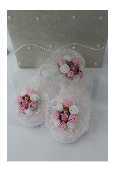 Azebu Lohusa Terliği ve Tacı