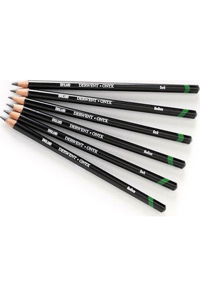Derwent Onyx 9B den Daha Koyu Grafit Kalemi Derwent Onyx 9B den Daha Koyu Grafit Kalemi