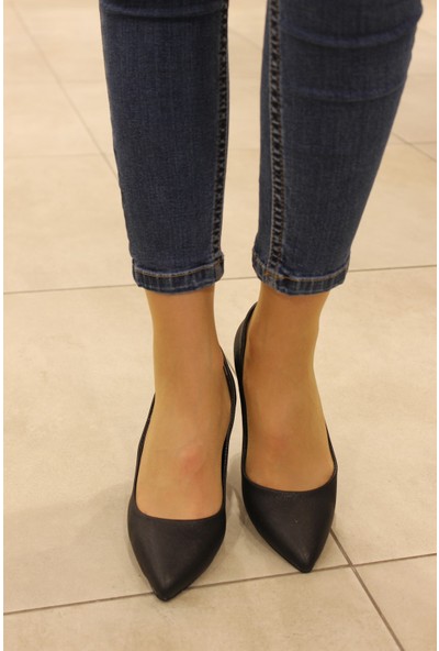 Pembe Potin Kadın Klasik Topuklu Ayakkabı A11905-17