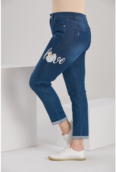 Rmg Love Nakış Detaylı Büyük Beden Mavi Kot Pantolon
