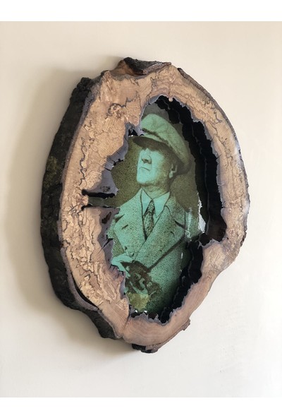 Palet Sanat Ahşap Yakmalı Epoksi Atatürk Portre Palet Sanat Ahşap Yakmalı Epoksi Atatürk Portre