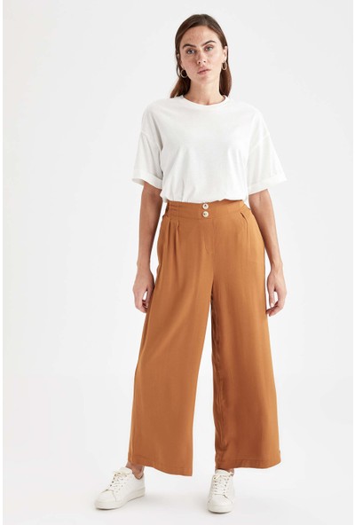 DeFacto Esnek Belli Relax Fit Geniş Paça Palazzo Pantolon V8877AZ21SM DeFacto Esnek Belli Relax Fit Geniş Paça Palazzo Pantolon V8877AZ21SM