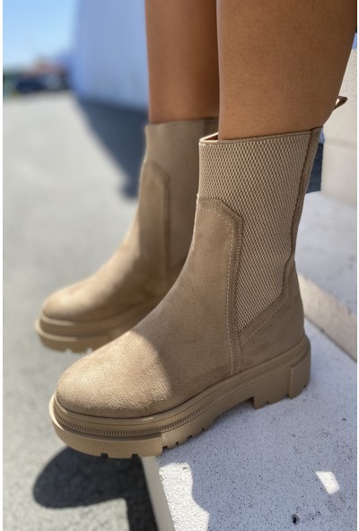 İnan Ayakkabı Kadın Lastikli Bot İnan Ayakkabı Kadın Lastikli Bot