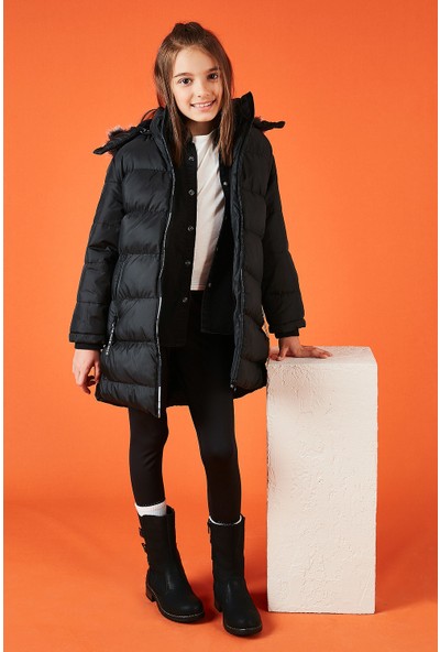 Lela Yakası Suni Kürklü Kapüşonlu Şişme Mont Kız Çocuk MONT 5765020K