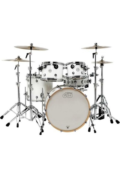 Dw Drums Design Serisi 5 Parça Akustik Davul (Gloss White) Dw Drums Design Serisi 5 Parça Akustik Davul (Gloss White)