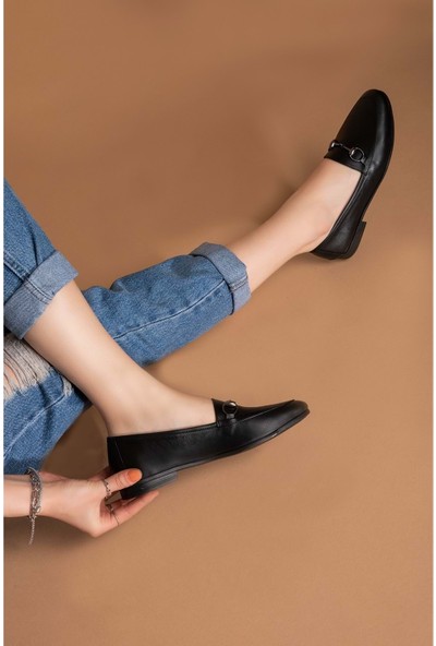 Gondol Deri Kadın Babet IZ.3501 - Siyah - 39 Gondol Deri Kadın Babet IZ.3501 - Siyah - 39