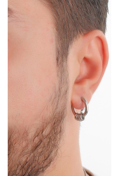 Madame Concept Çoklu Silindir Detaylı Gümüş Renk Çelik Halka Erkek Küpe Madame Concept Çoklu Silindir Detaylı Gümüş Renk Çelik Halka Erkek Küpe