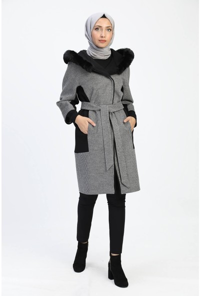 Kemal Aydın Kapişonu Kürklü Düşük Kol Tesettür Kaban - S Siyah 38 Kemal Aydın Kapişonu Kürklü Düşük Kol Tesettür Kaban - S Siyah 38