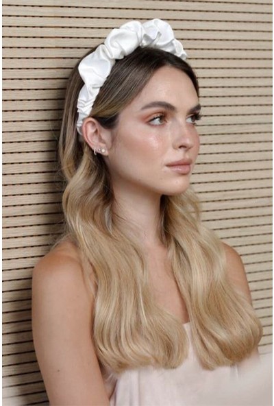 Yeşim Aksesuar Kadın Beyaz Büzgülü Saten Taç Saç Bandı