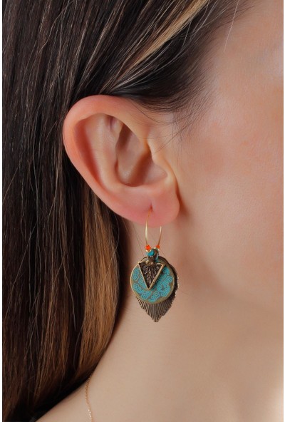 Madame Concept Otantik Turkuaz Etnik Desenli Kadın Küpe Madame Concept Otantik Turkuaz Etnik Desenli Kadın Küpe