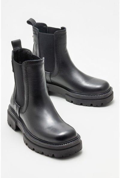 Elle Siyah Deri Kadın Günlük Düz Bot