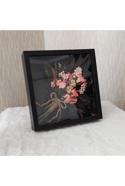 Verda Çerçeve 25X25 cm Verda Derin Anı Çerçevesi! Gül Kutusu-Çiçek Tasarımlarınız Için! Siyah Çerçeve Verda Çerçeve 25X25 cm Verda Derin Anı Çerçevesi! Gül Kutusu-Çiçek Tasarımlarınız Için! Siyah Çerçeve