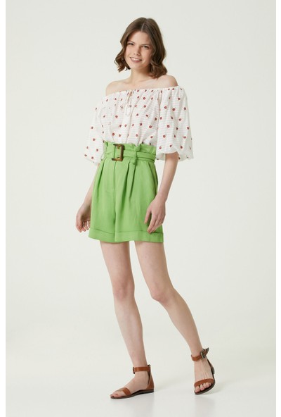 Network Regular Fit Yeşil Beli Kemerli Mini Şort