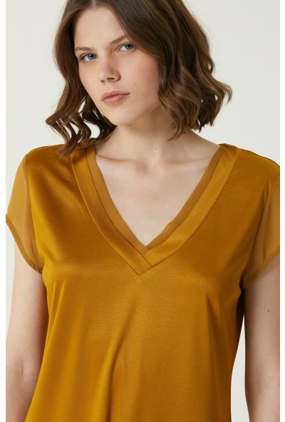 Network Slim Fit Hardal V Yaka Basic T-Shirt