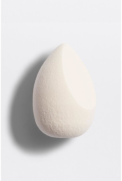 Dior Backstage Blender Foundation Sponge Dior Backstage Blender Foundation Sponge