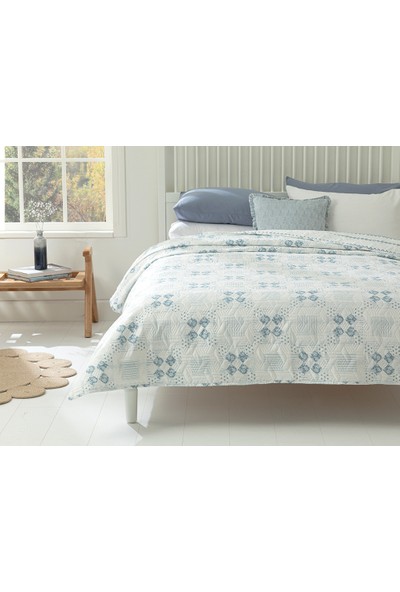 English Home Timeless Patch Çift Kişilik Çok Amaçlı Yatak Örtüsü 200 x 220 cm. Mavi